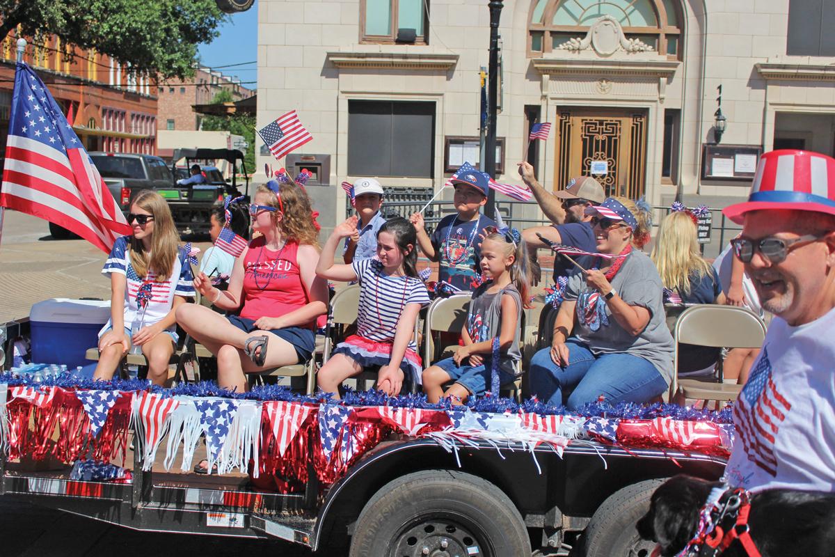 2024 WAXAHACHIE CRAPE MYRTLE PARADE (photos by Michael Seiber / The ...